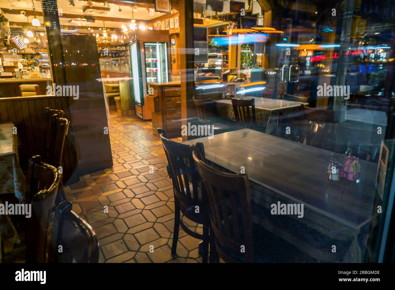 Chelsea Square High Resolution Stock Photography and Images - Alamy