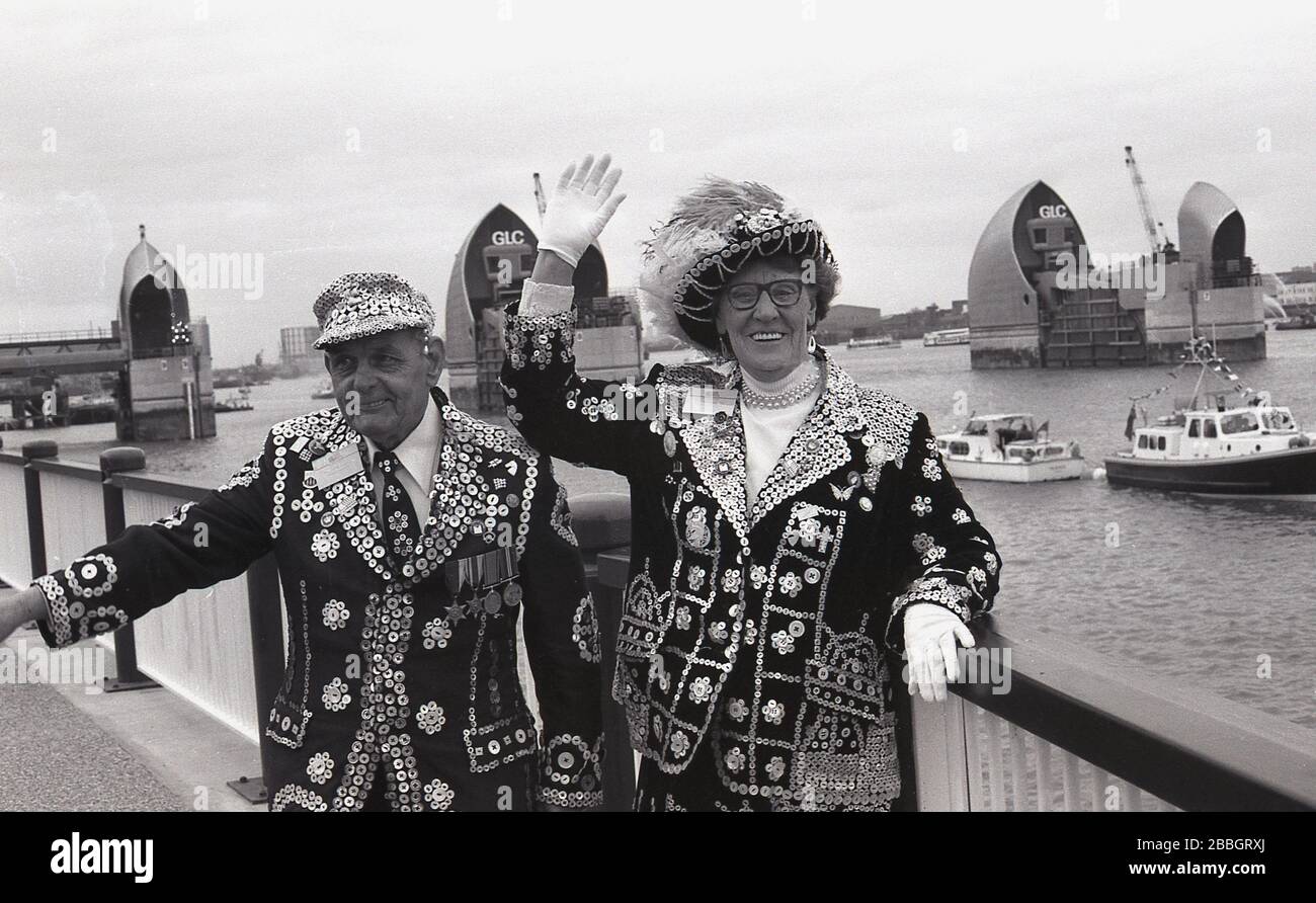 1984, London's Pearly King and Queen wearing their traditional outfits ...