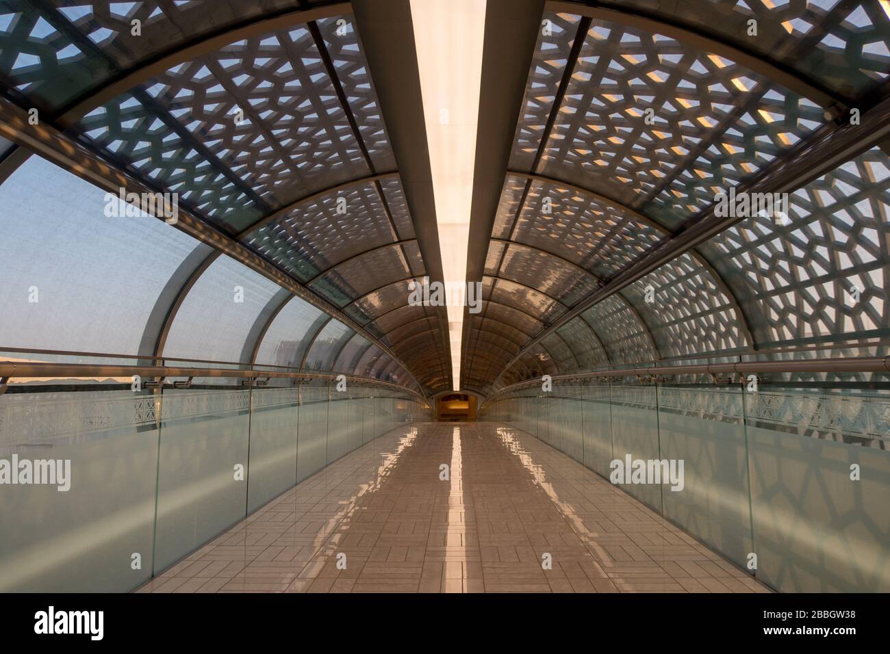 Marble pedestrian bridge hi-res stock photography and images - Alamy