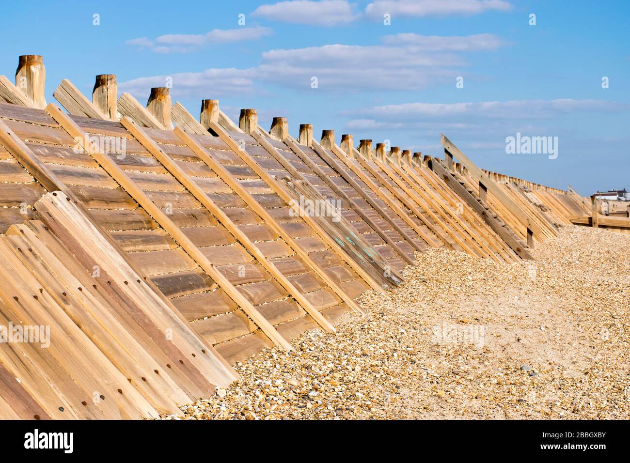 Wooden sea defences hi-res stock photography and images - Alamy