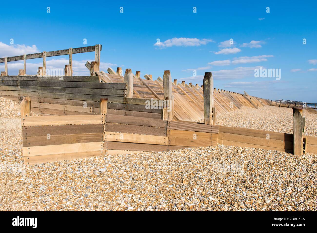 Wooden sea defences hi-res stock photography and images - Alamy