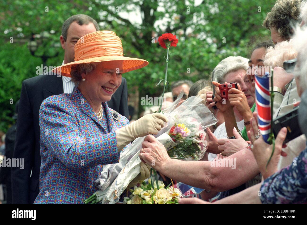 Carnation queen hi-res stock photography and images - Alamy
