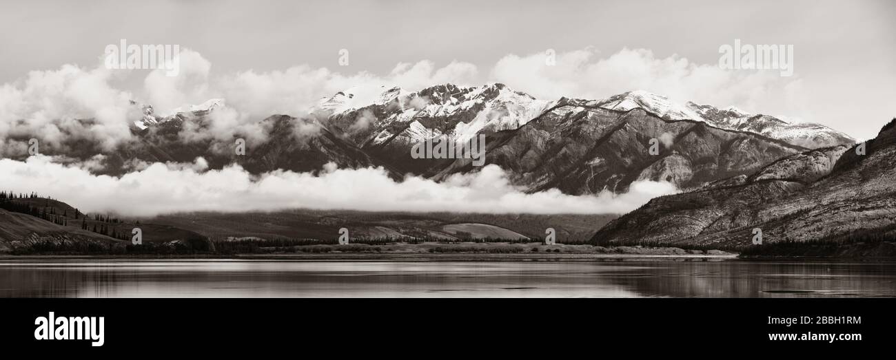 Beautiful scene in Jasper National Park in Canada Stock Photo - Alamy