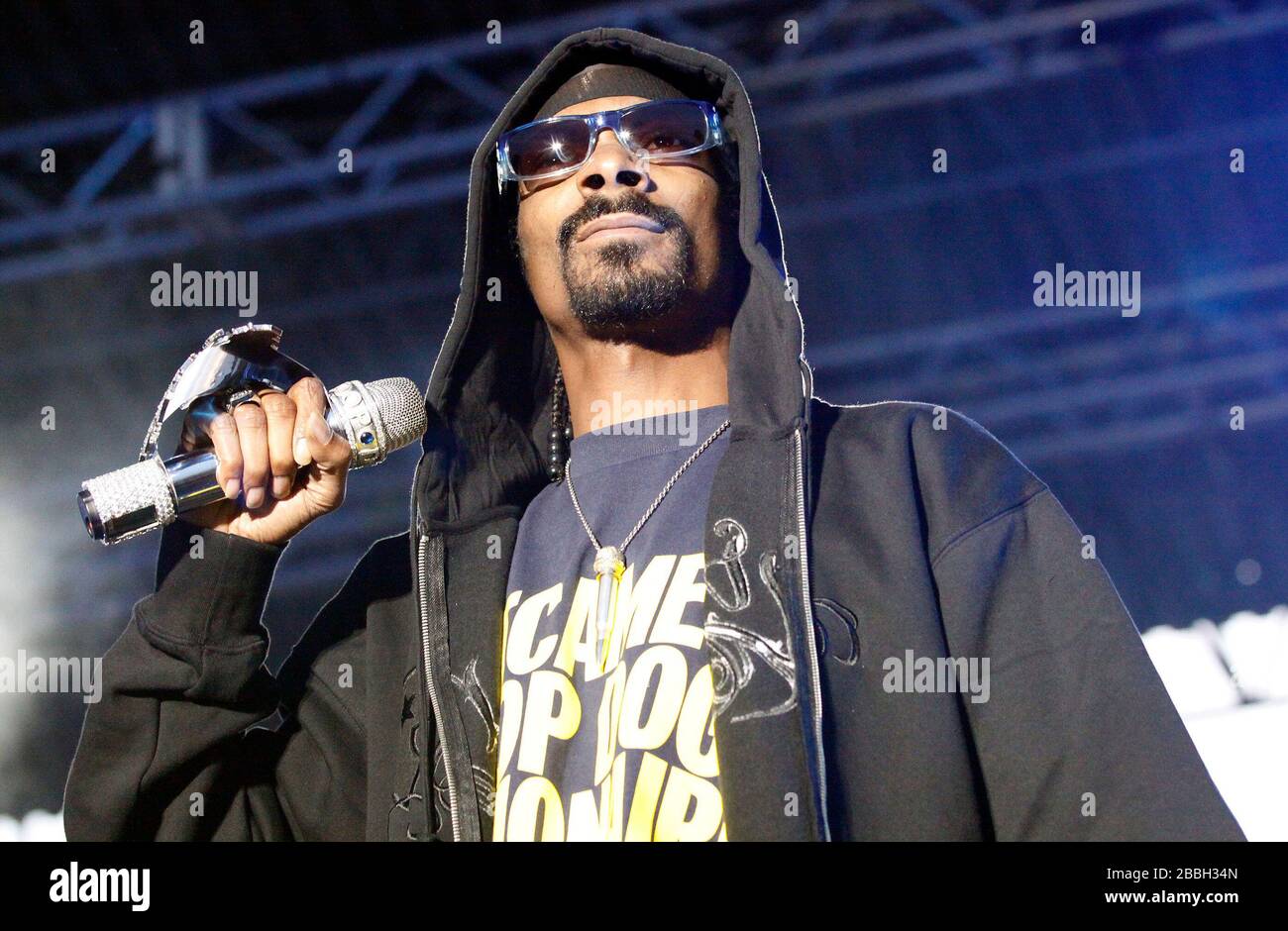 Snoop dogg tour hi-res stock photography and images - Alamy