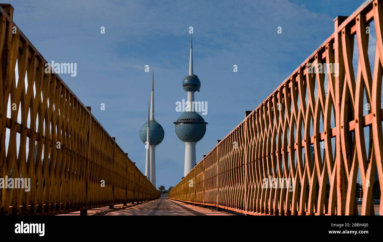 Kuwait liberation tower hi-res stock photography and images - Alamy