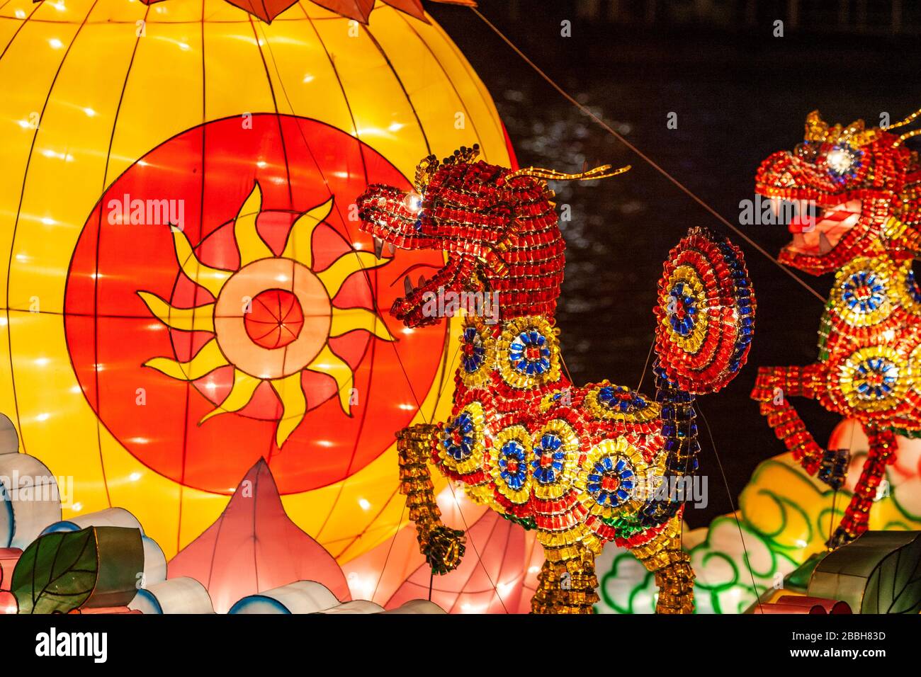 The Mid-Autumn Festival, also known as the Moon Festival or Zhongqiu ...