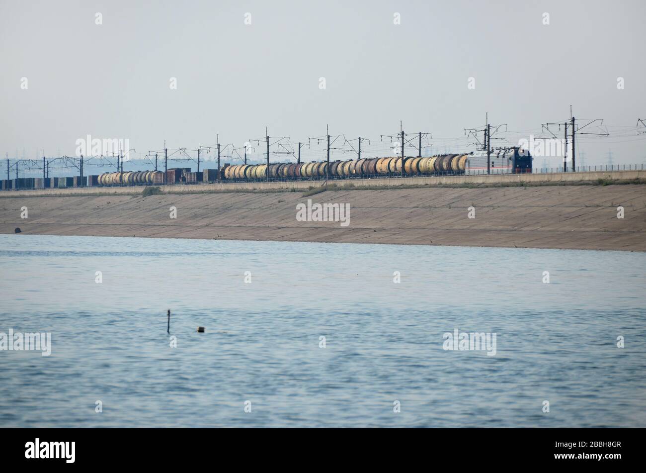 A class TEP 70 diesel locomotive with oil tanker wagons on the ...