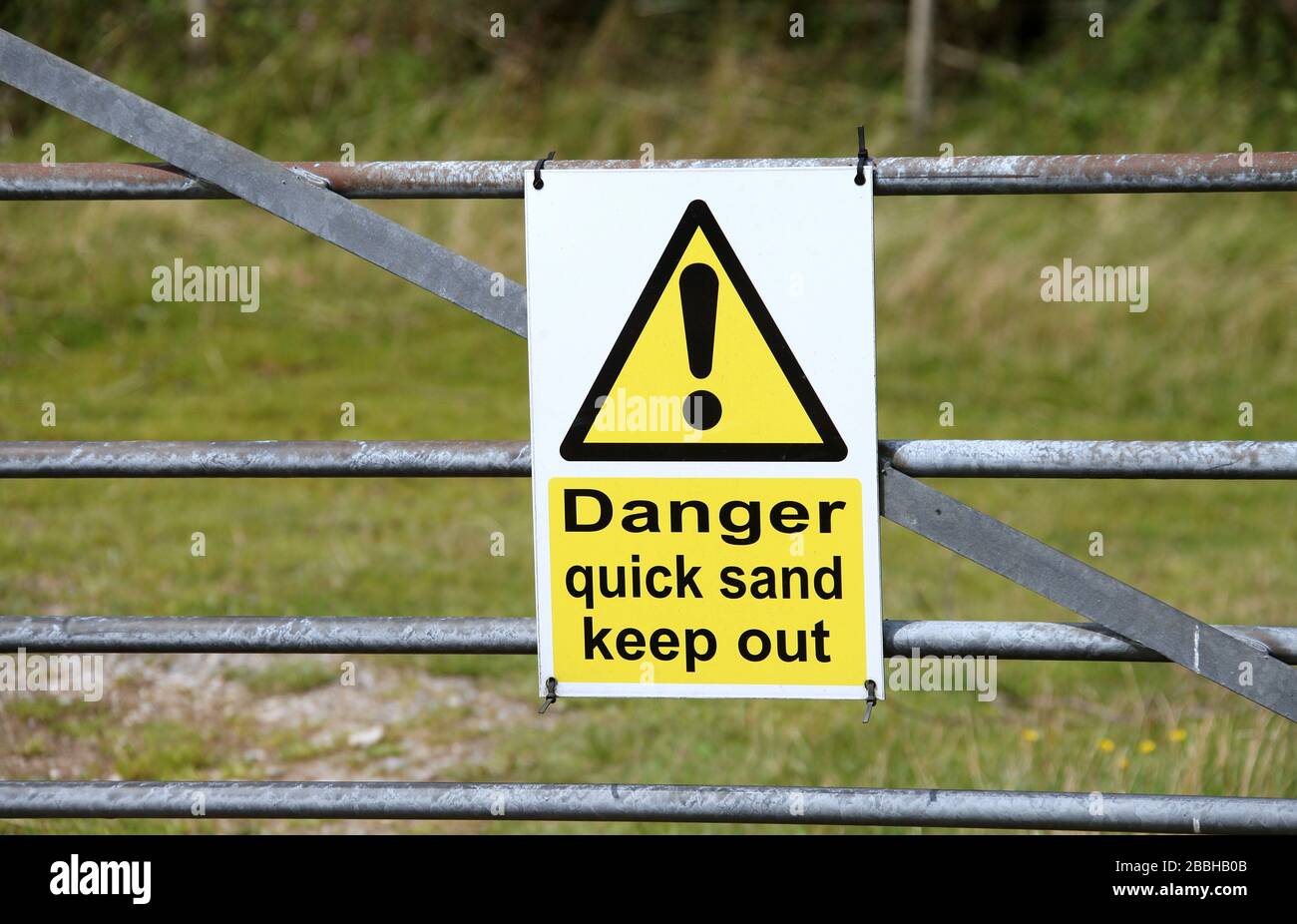 Quicksand danger quick sand hi-res stock photography and images - Alamy