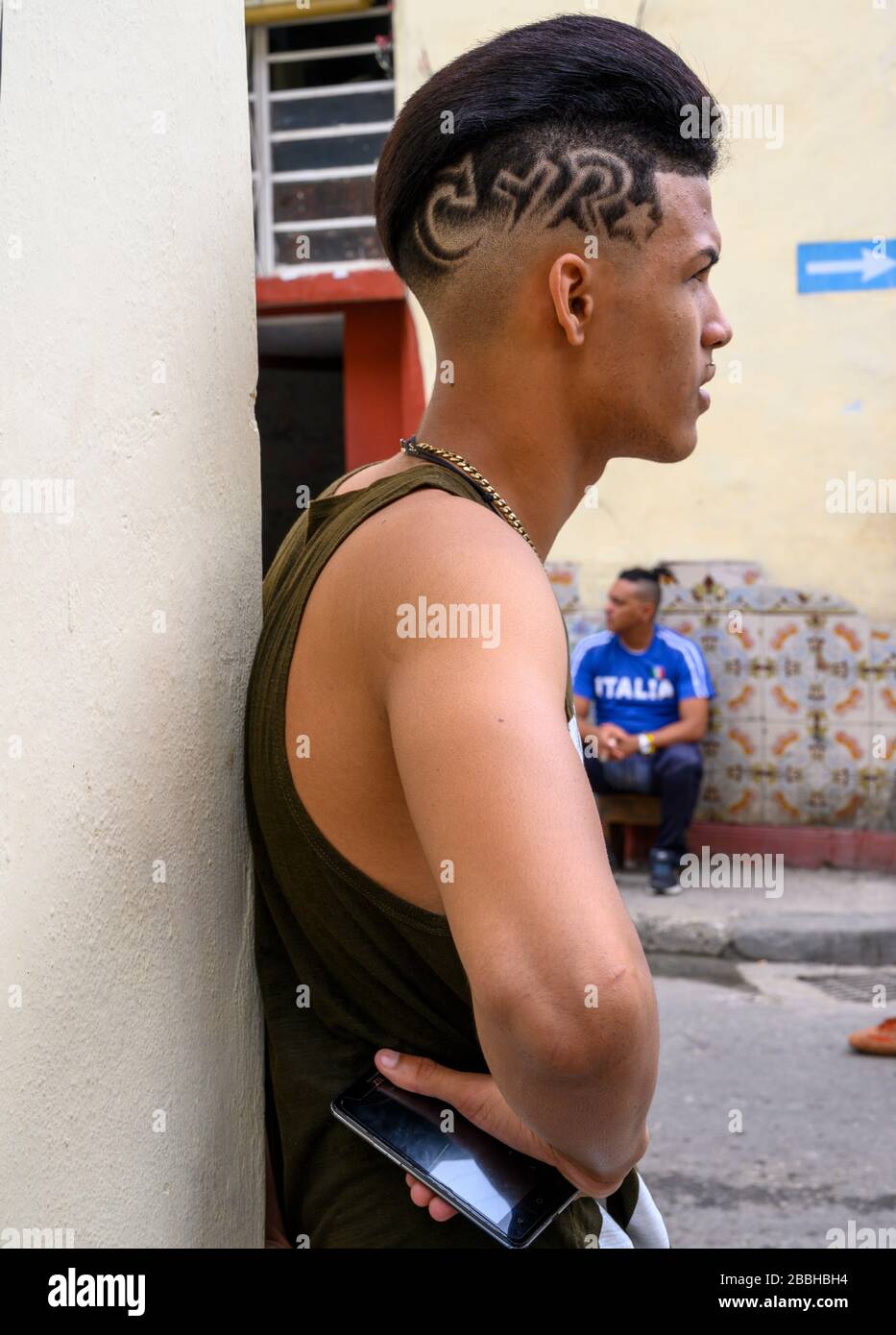 Cuban haircut, Havana Vieja, Cuba Stock Photo - Alamy