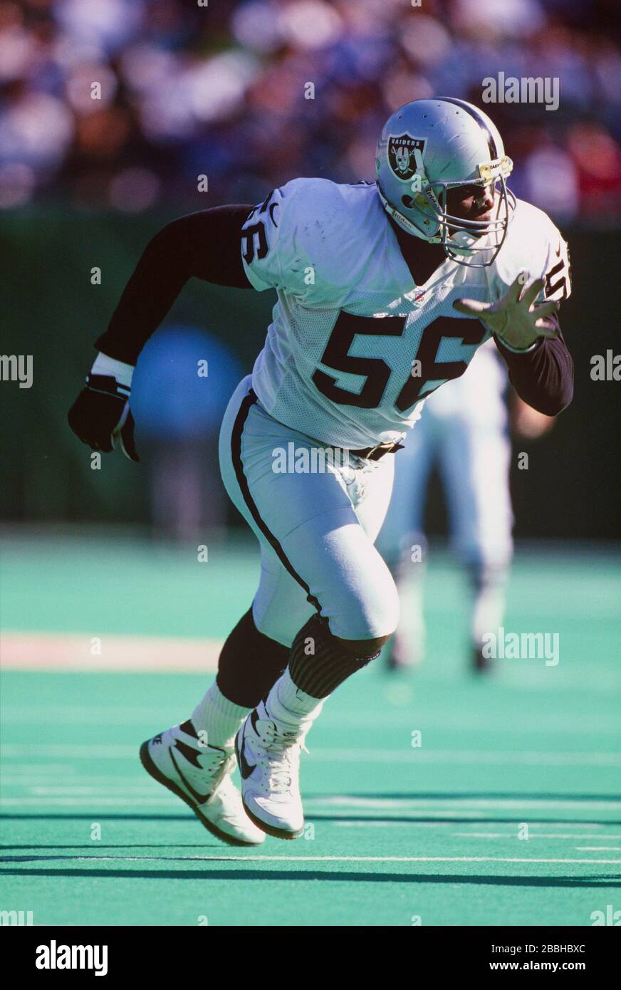 Oakland raiders football hi-res stock photography and images - Alamy