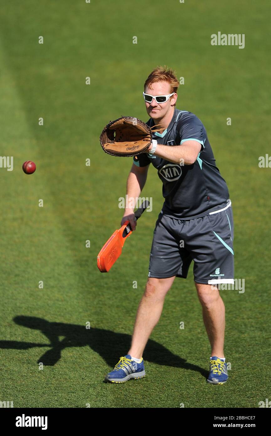 Professional cricket manager hi-res stock photography and images - Alamy