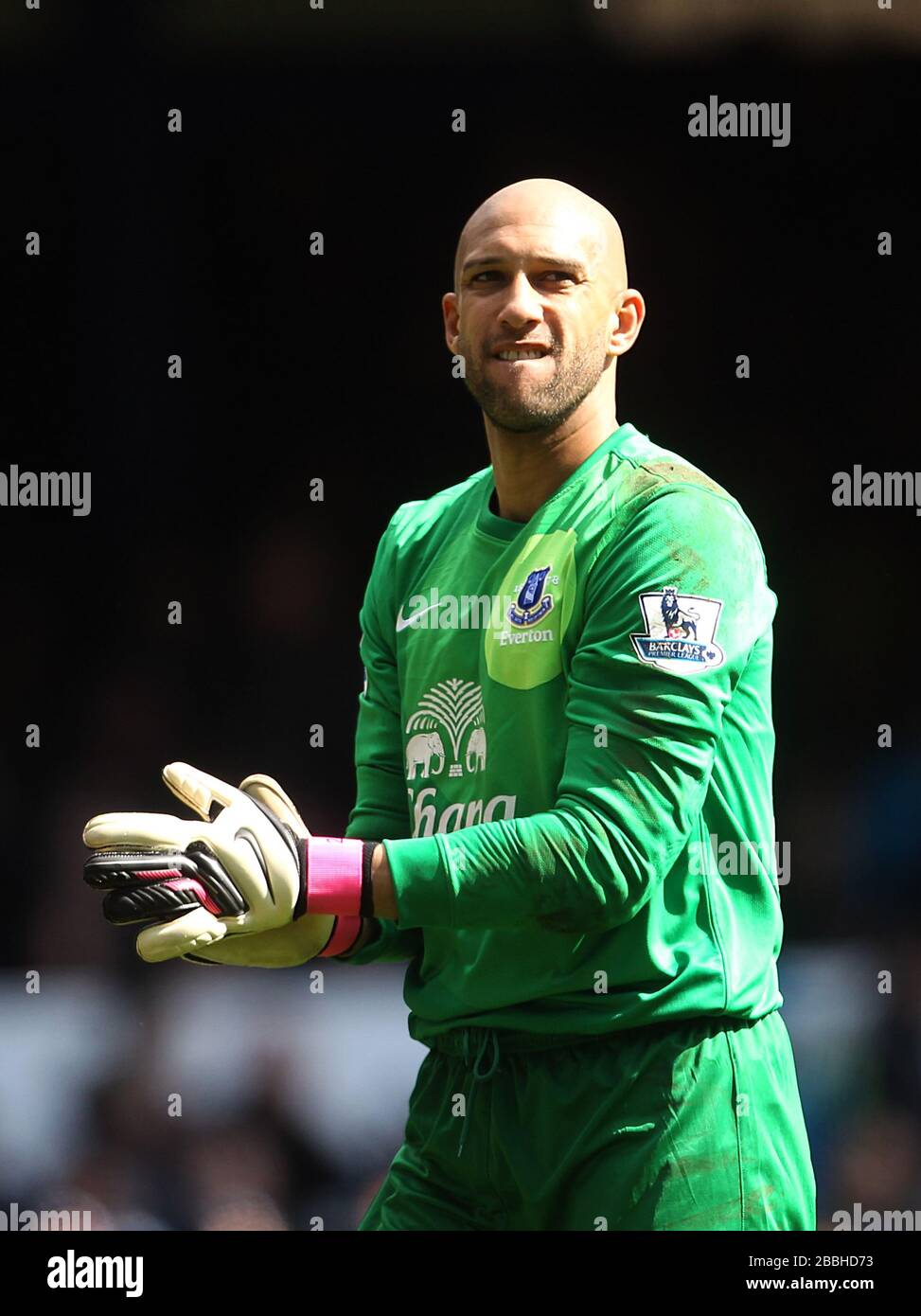 Tim Howard, Everton goalkeeper Stock Photo - Alamy