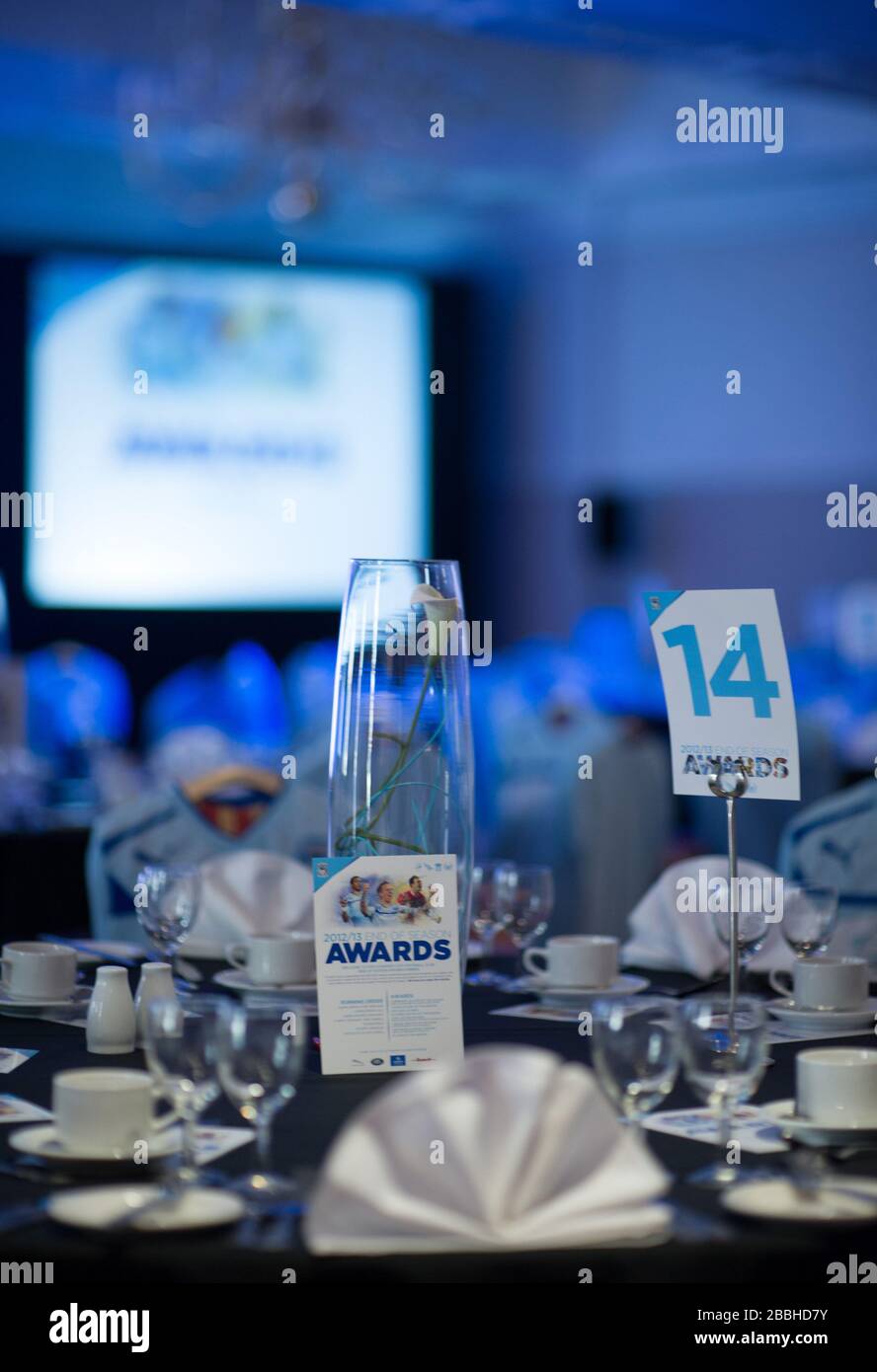 Awards ceremony table hi-res stock photography and images - Alamy