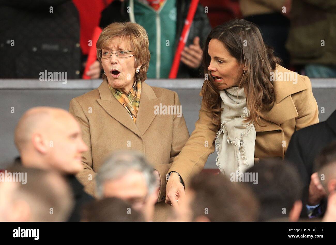 Sir Alex Ferguson's wife Cathy in the stands Stock Photo - Alamy
