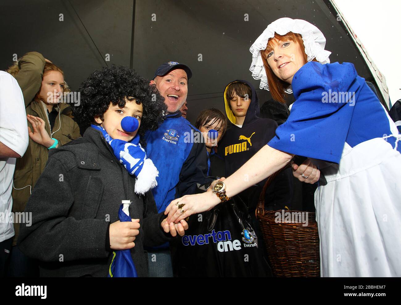 The Everton toffee lady outside Goodison Park before the match Stock ...