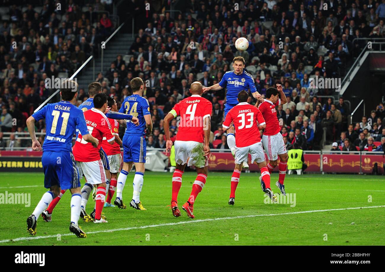 Branislav ivanovic scores hi-res stock photography and images - Alamy
