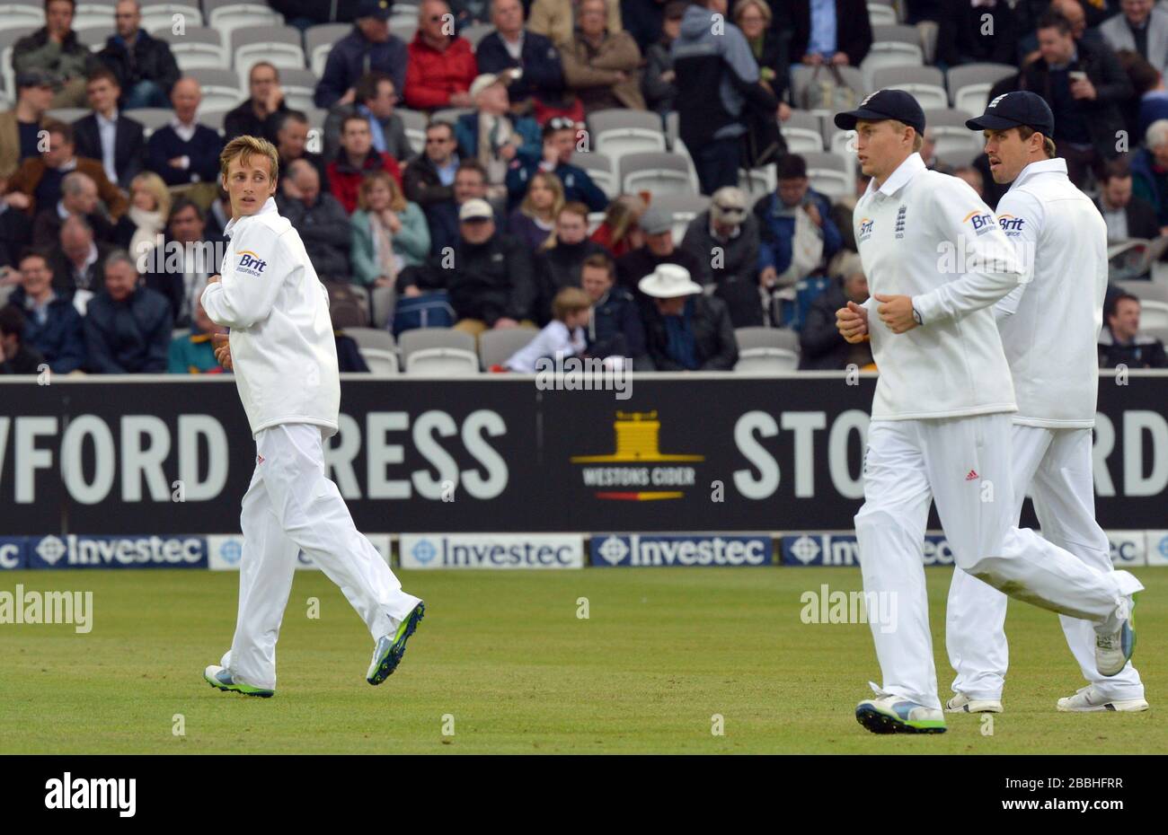 England's 12th man Billy Root (left) and brother Joe Root (second right ...