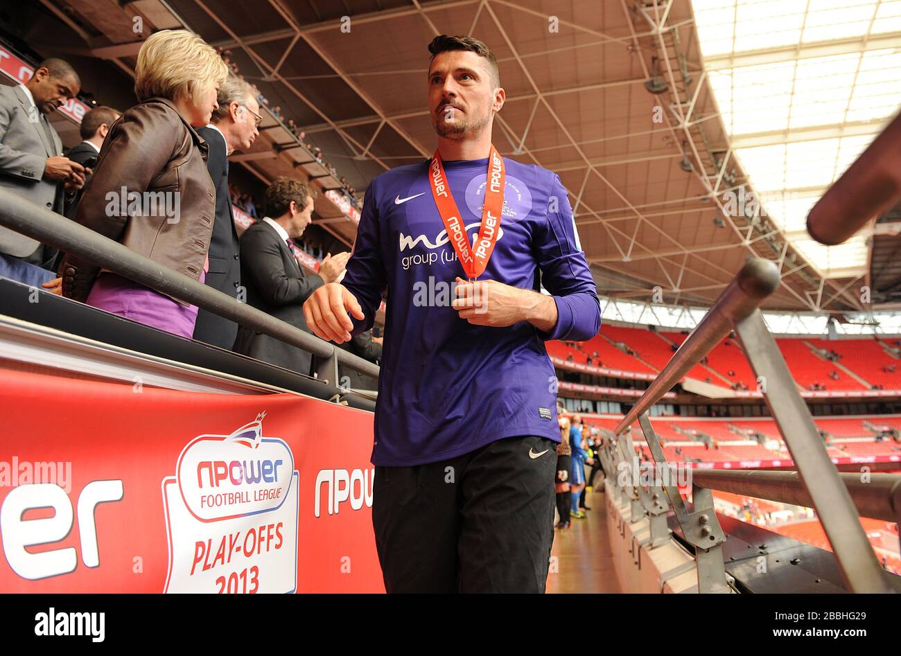 Goalkeeper matt duke hi-res stock photography and images - Alamy