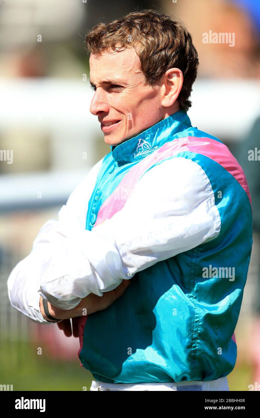 Jockey ryan moore hi-res stock photography and images - Alamy