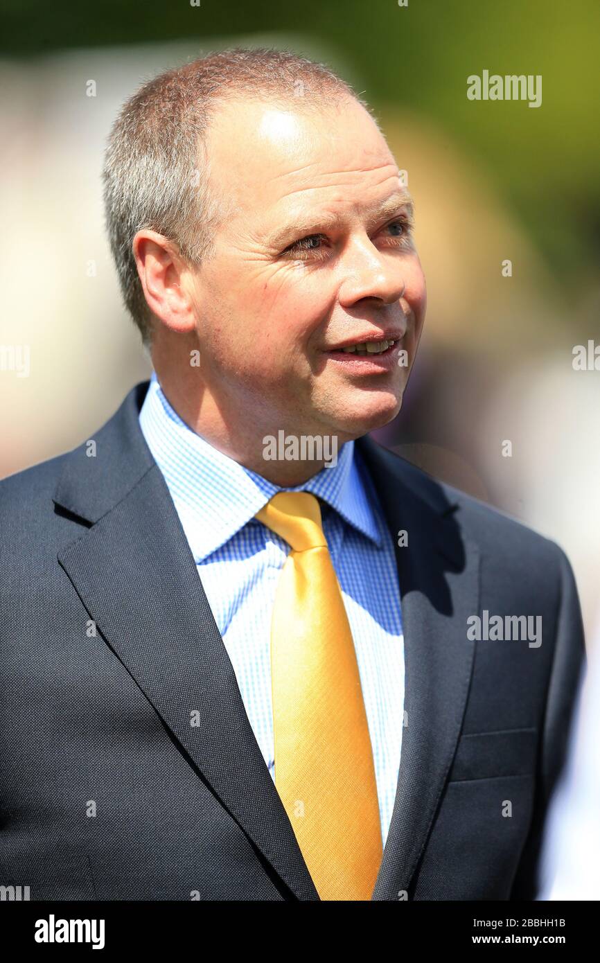 Clive cox trainer hi-res stock photography and images - Alamy