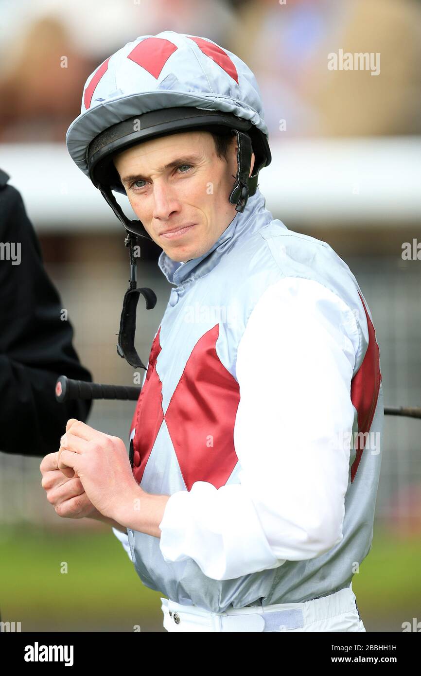 Jockey ryan moore hi-res stock photography and images - Alamy