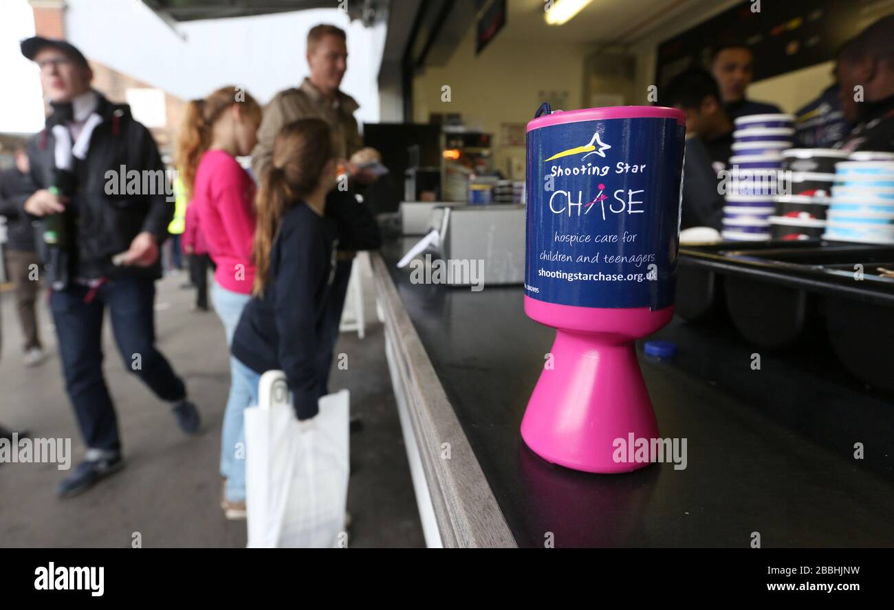 A Shooting Star coin collection pot Stock Photo - Alamy