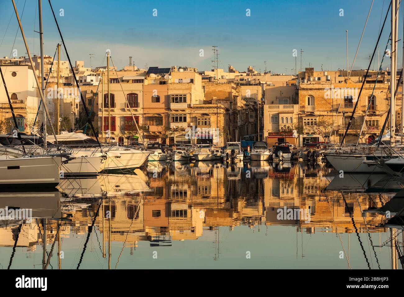 Msida marina malta hi-res stock photography and images - Alamy