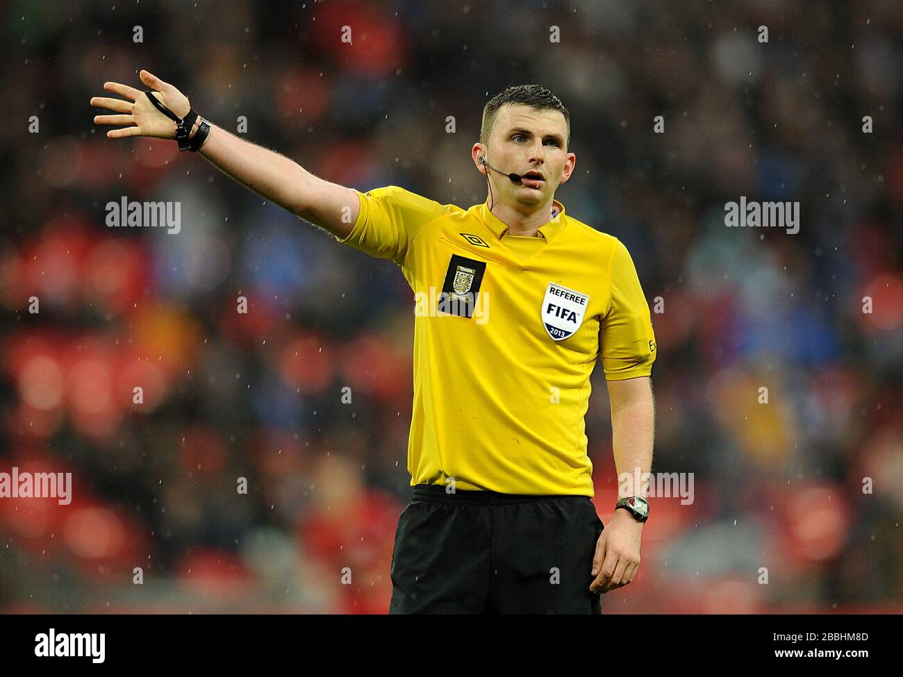 Michael Oliver, Referee Stock Photo - Alamy