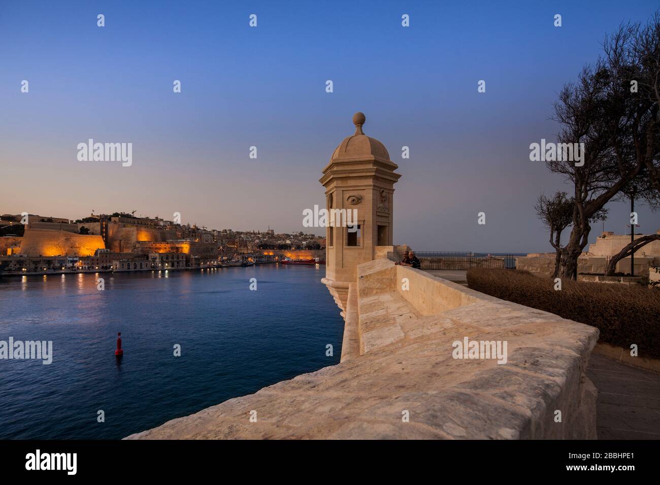 Malta: sunset view over La Valletta from the Senglea bastions Stock ...