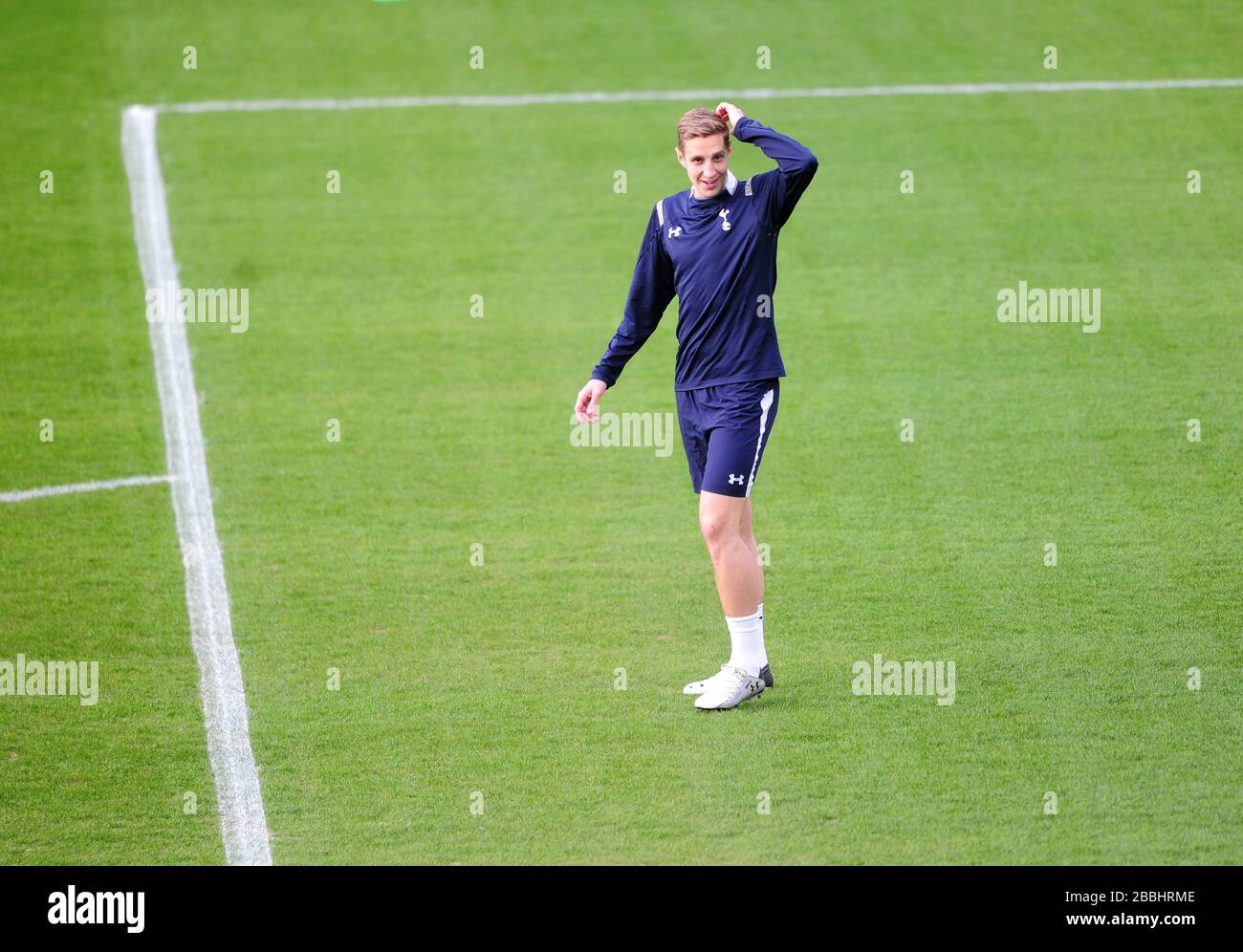 Tottenham Hotspur's Michael Dawson during training Stock Photo - Alamy