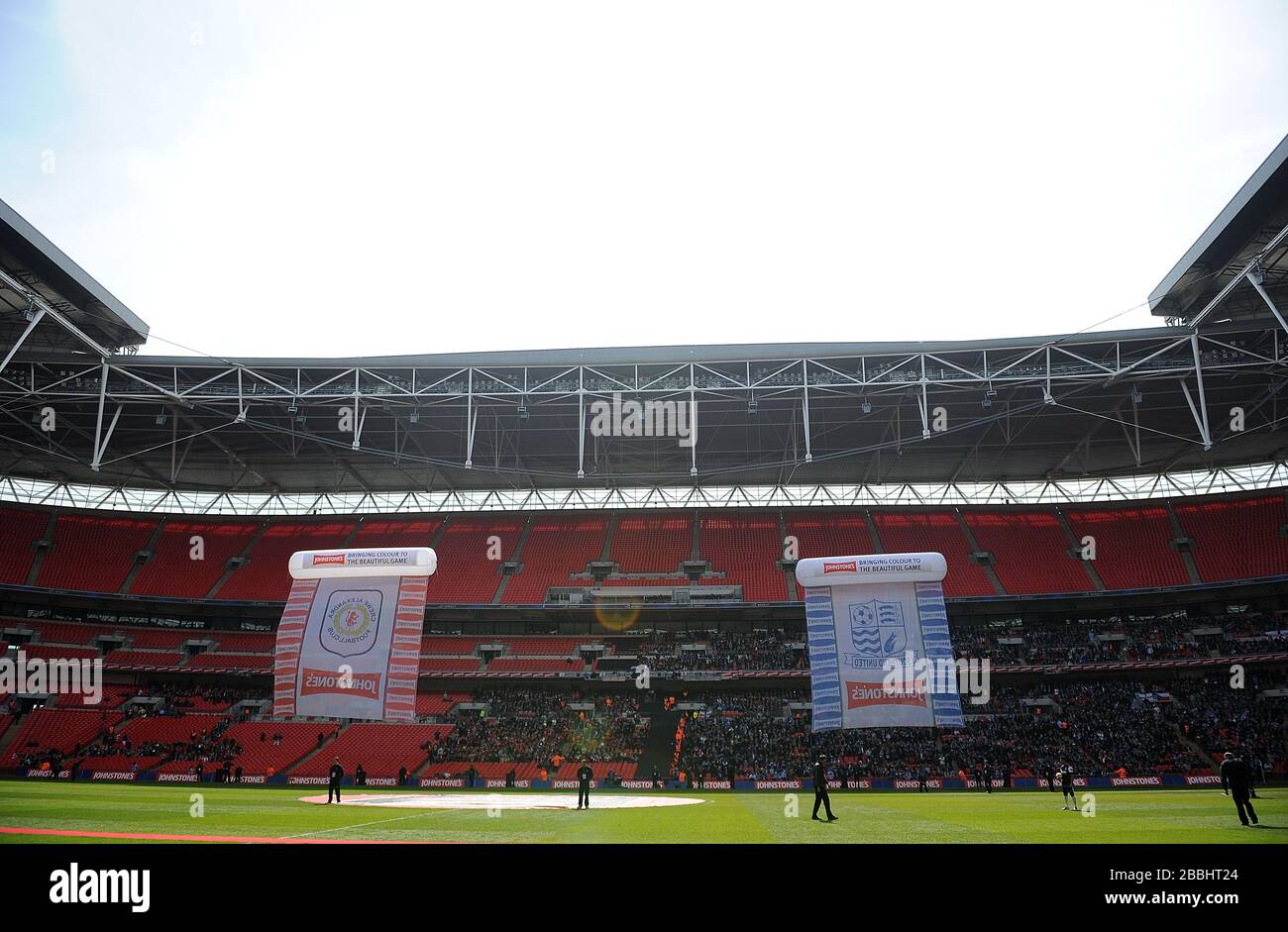 Two flags stadium hi-res stock photography and images - Alamy