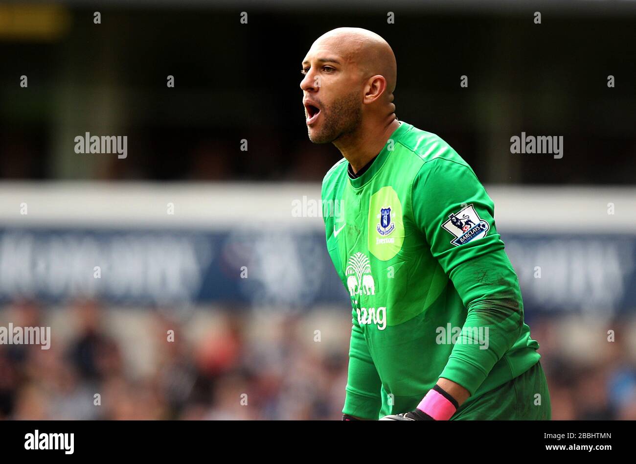 Tim Howard, Everton goalkeeper Stock Photo - Alamy