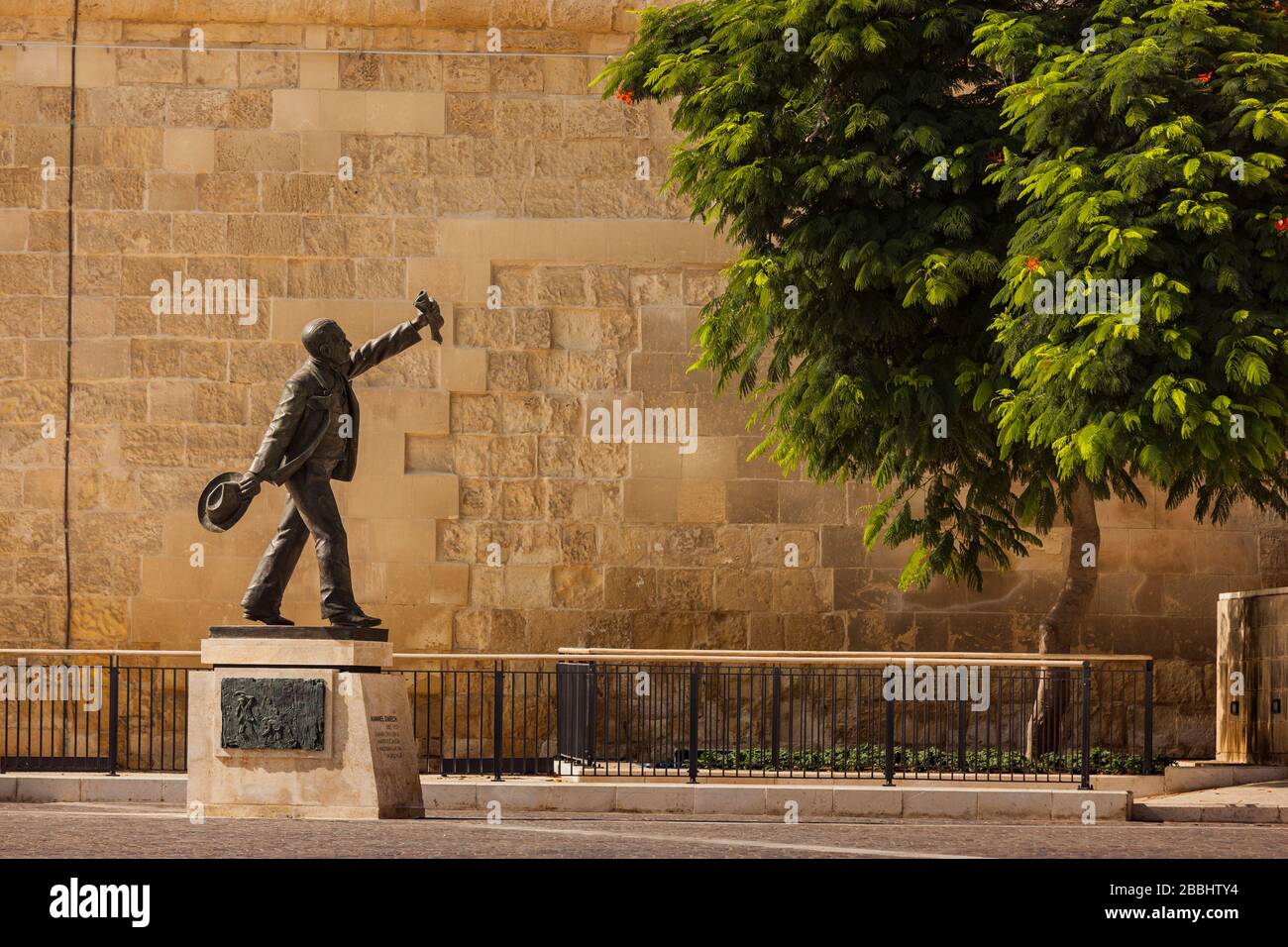 Malta. La Valletta: statue of Manwel Dimech in Castilla place Stock ...