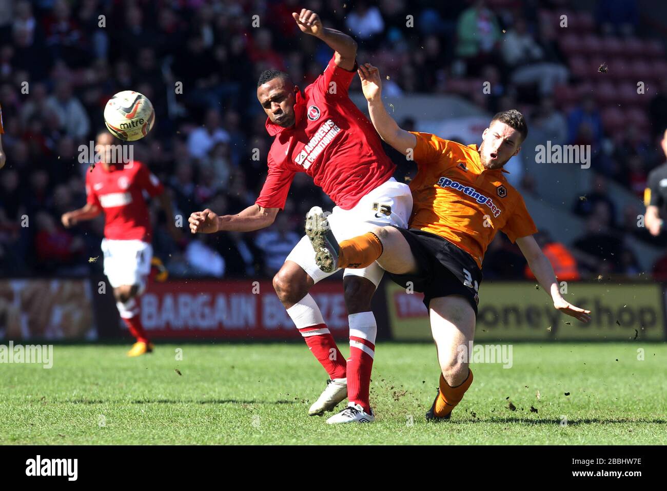 Charlton's Ricardo Fuller (left) and Wolves Matt Doherty (right ...