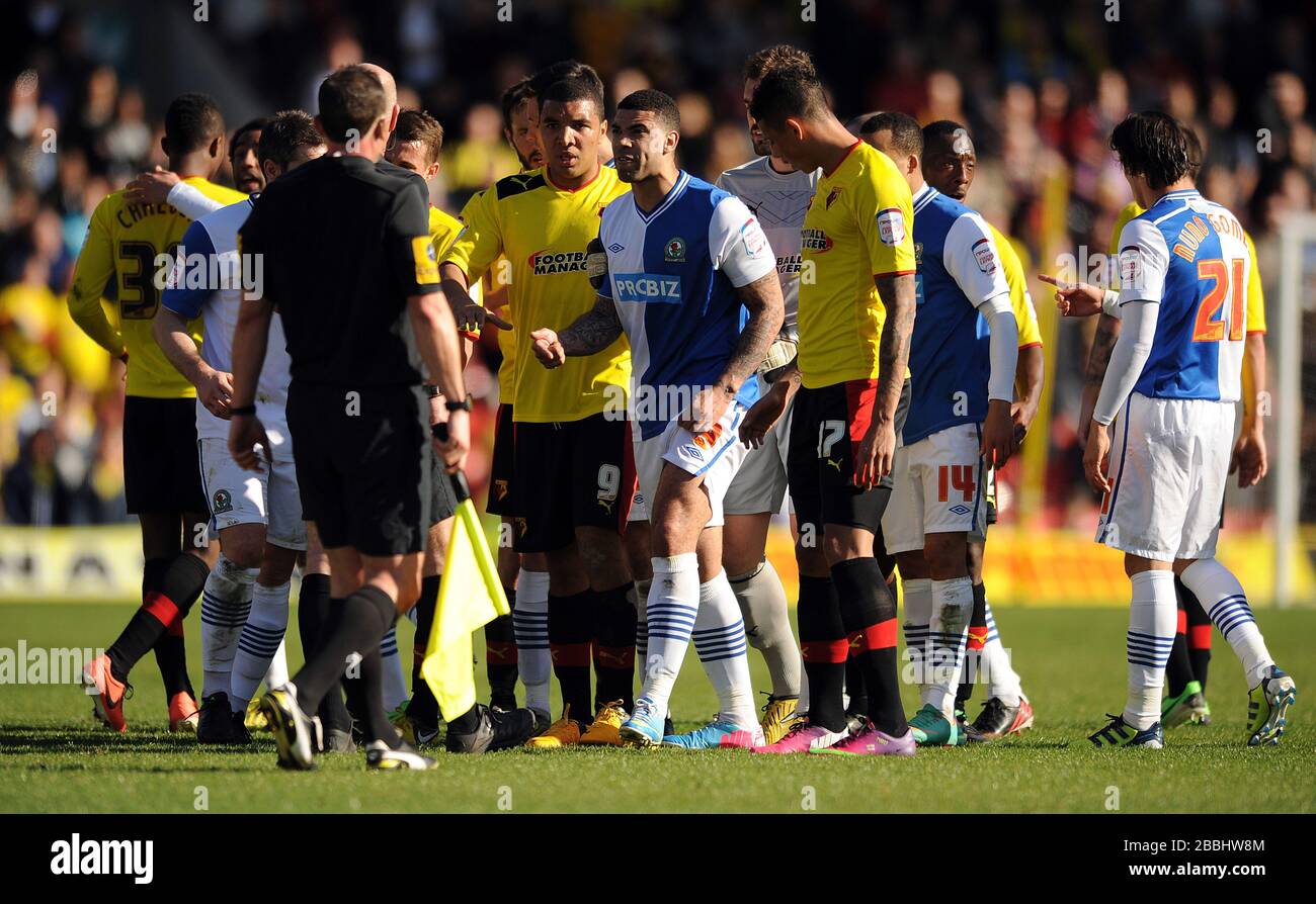 Referee nigel miller centre hi-res stock photography and images - Alamy