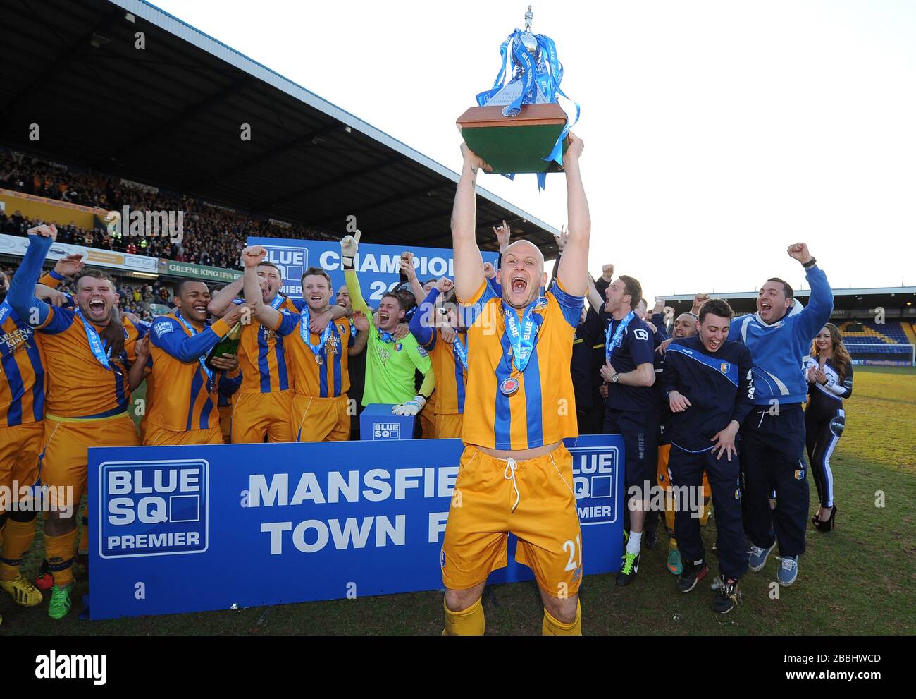 Blue square premier league hi-res stock photography and images - Alamy