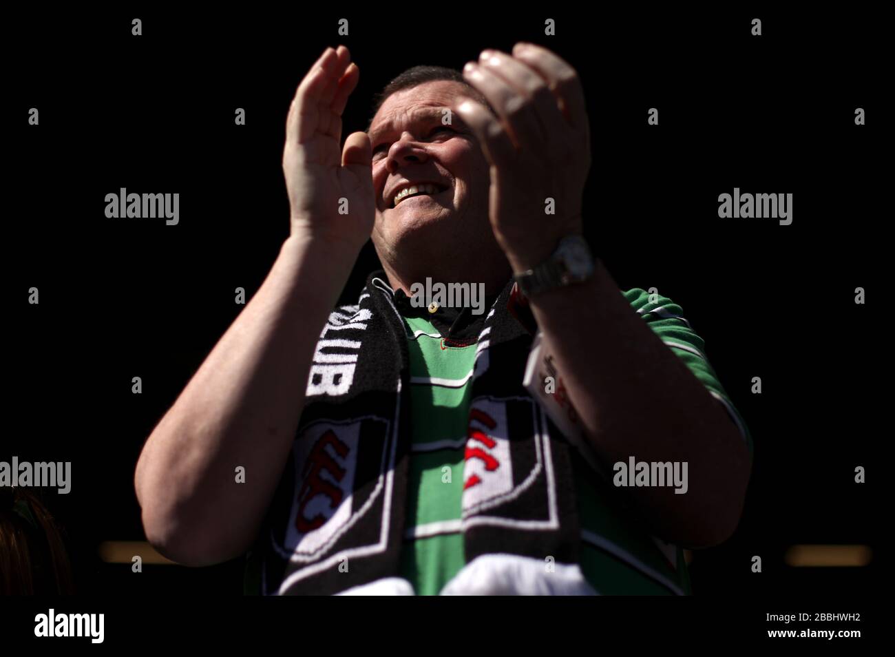 Football fans headshot head shot portrait hi-res stock photography and ...