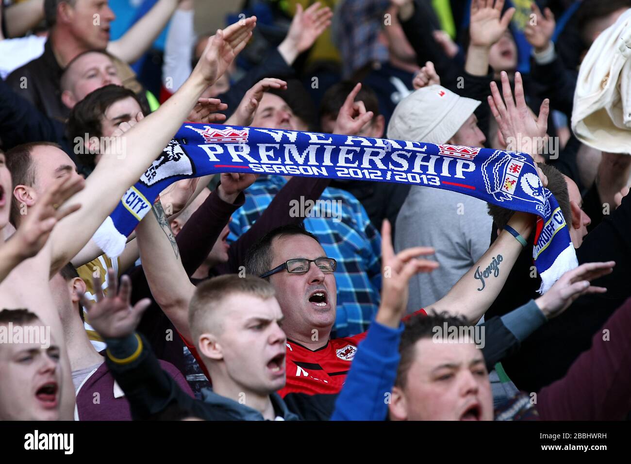 Cardiff fans in the stands hi-res stock photography and images - Alamy