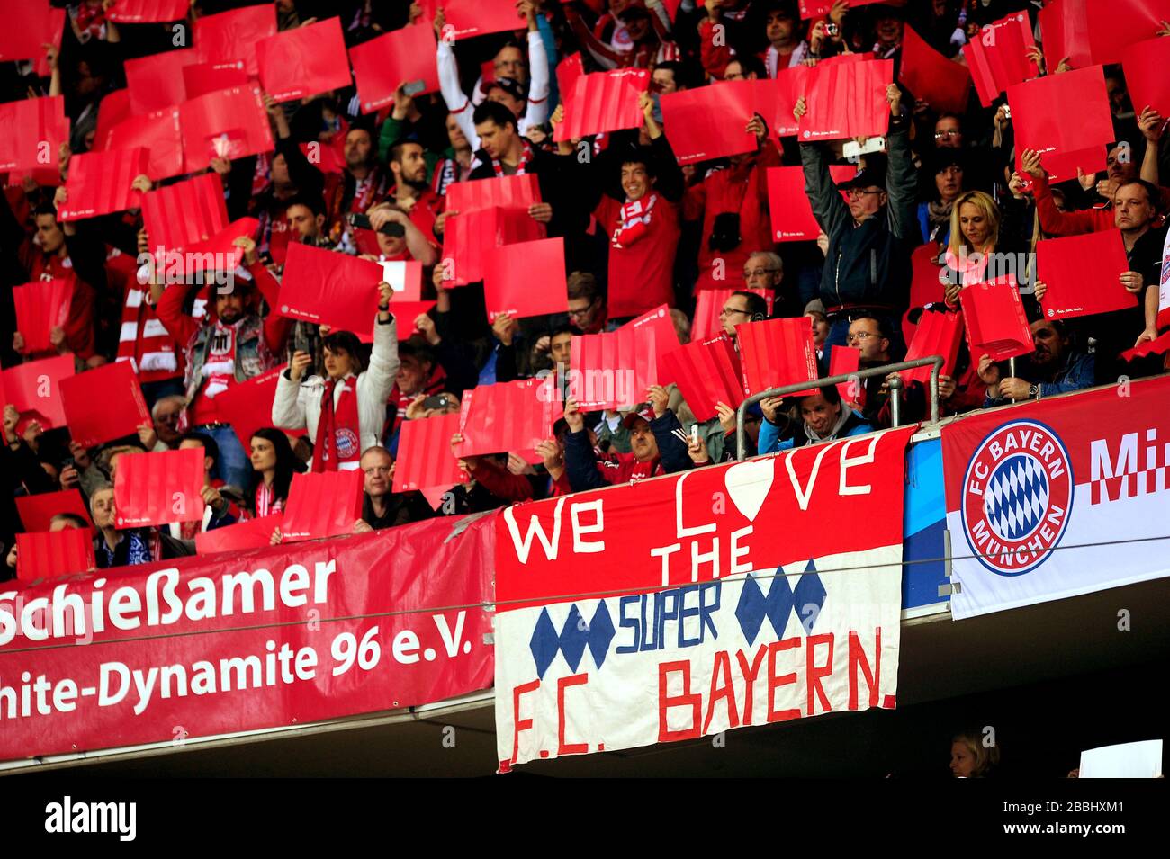 Bayern munich fans hi-res stock photography and images - Alamy