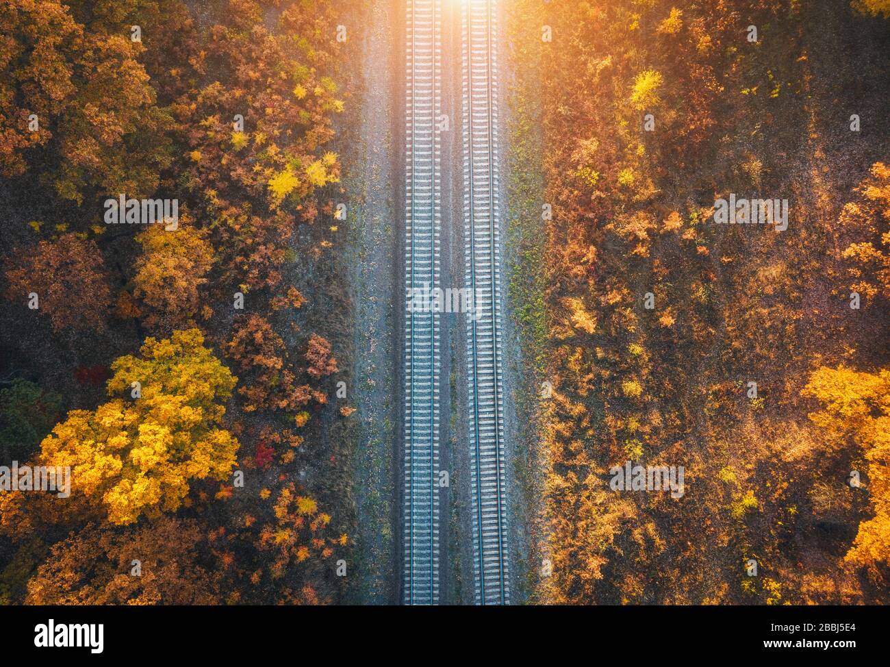 Railroad crossing top view railway hi-res stock photography and images ...