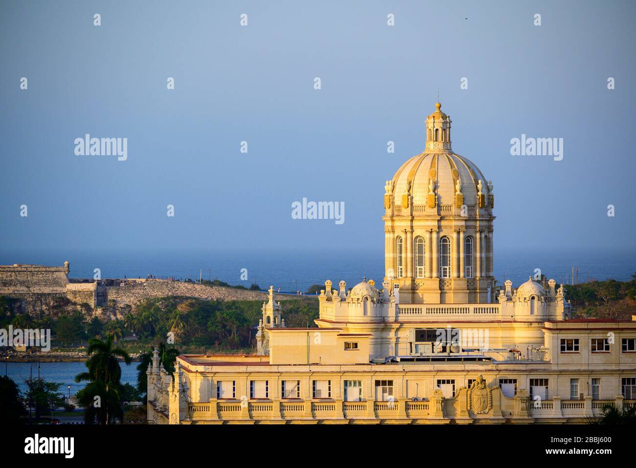 Presidential palace havana hi-res stock photography and images - Alamy
