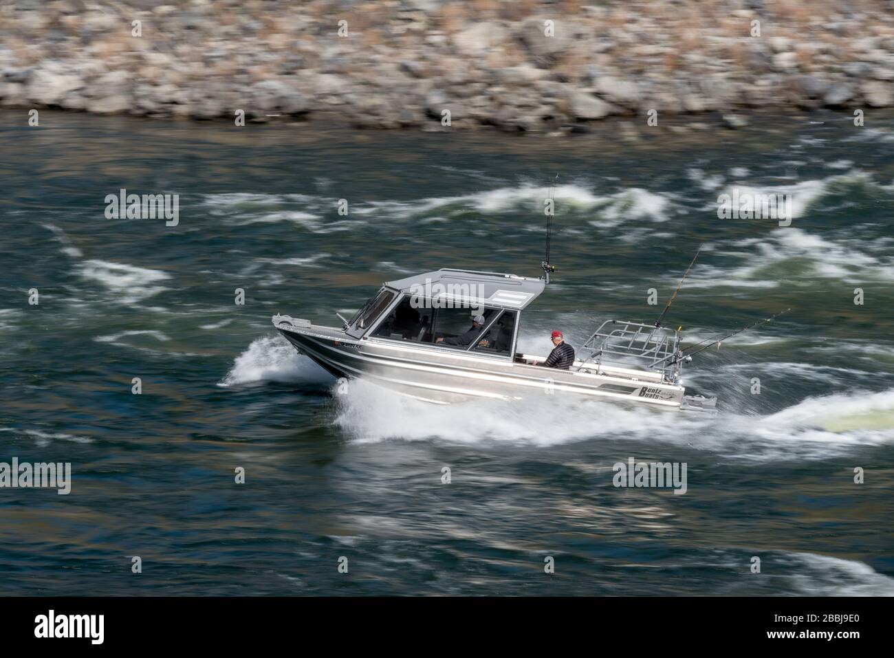 Jet boat fishing hi-res stock photography and images - Alamy