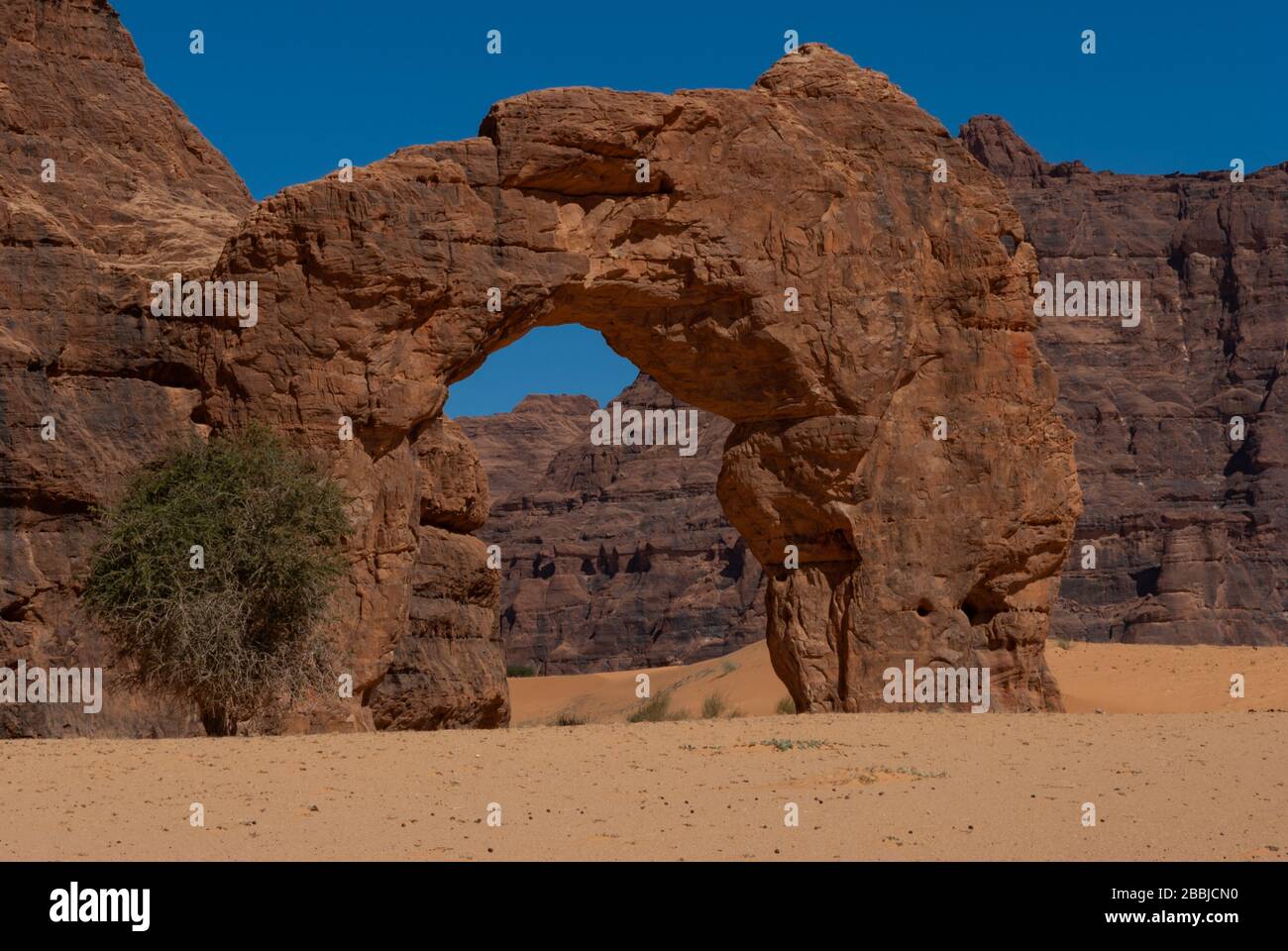 Natural rock formations in form of arch Chad, Africa Stock Photo - Alamy