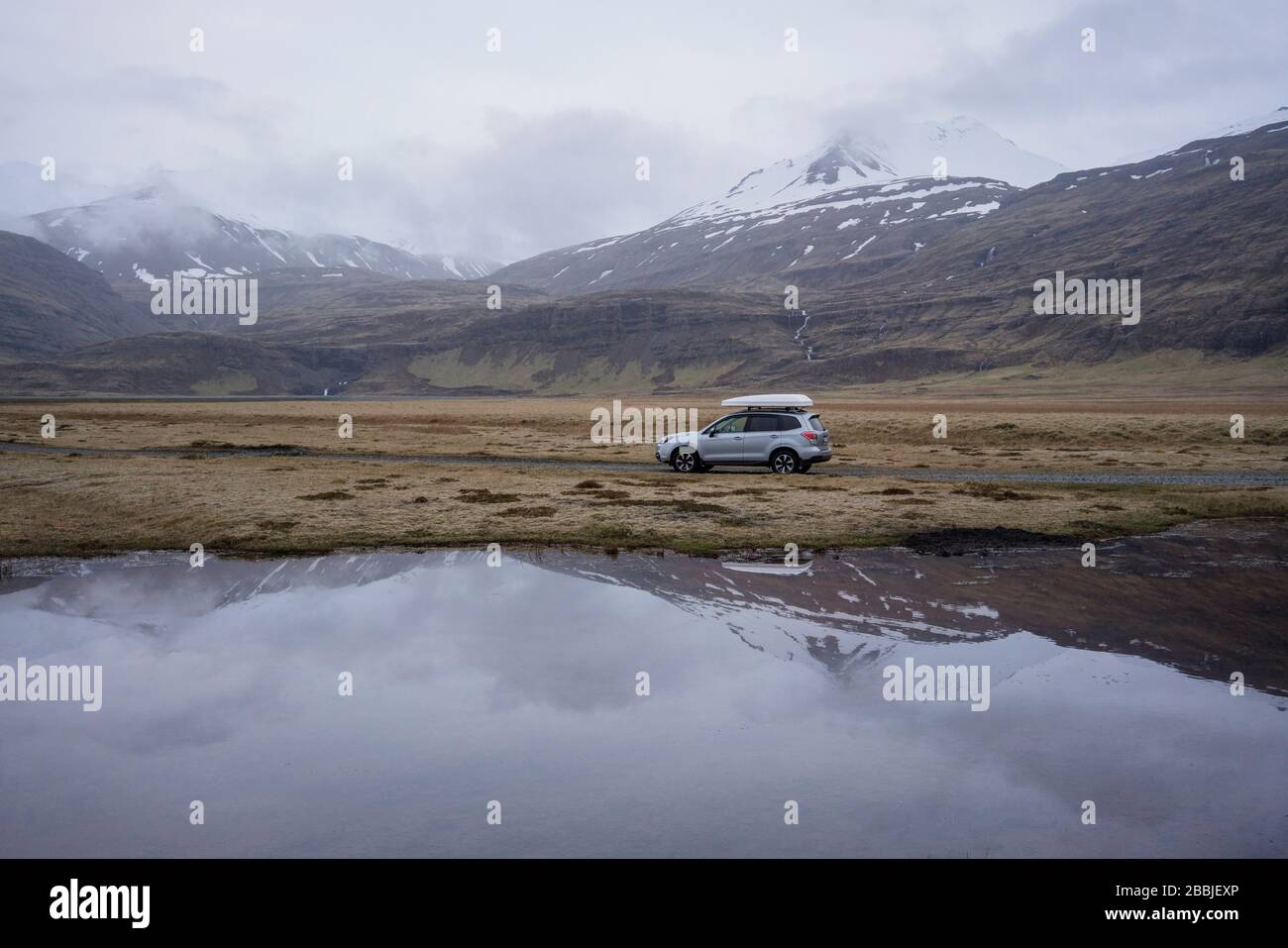 Car reflection in water hi-res stock photography and images - Alamy