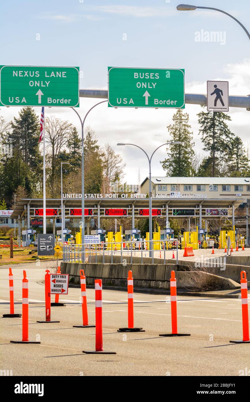 Car border crossing british columbia hi-res stock photography and ...