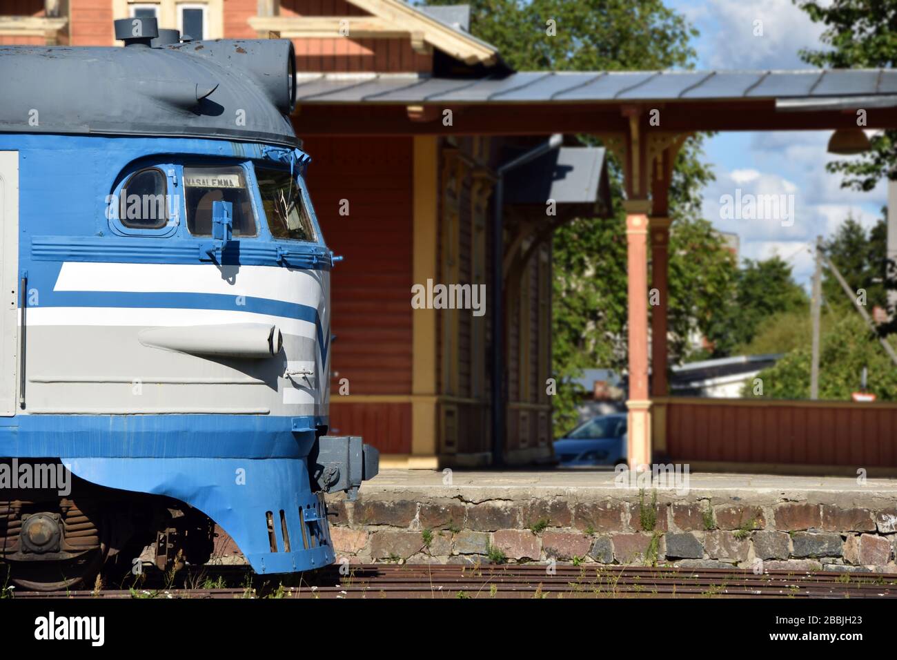 Front view electrical locomotive hi-res stock photography and images ...