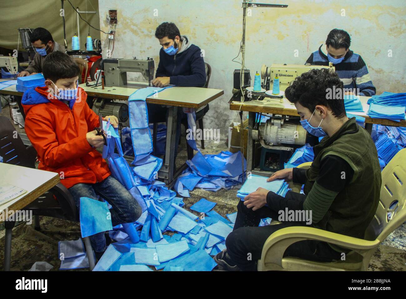 Factory workers 1900 hi-res stock photography and images - Alamy