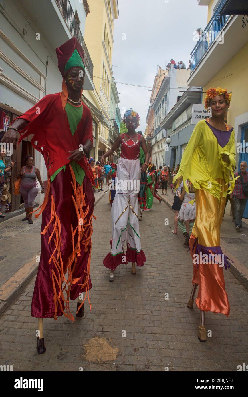 Performers on stilts for Carnaval celebration, Old Havana, Cuba Stock ...