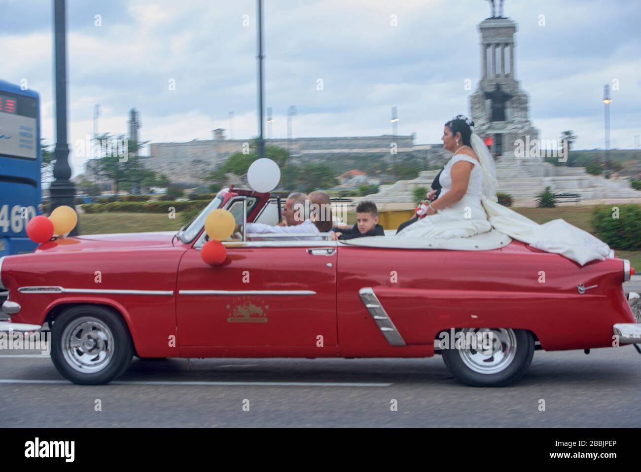Wedding Cuba High Resolution Stock Photography and Images - Alamy