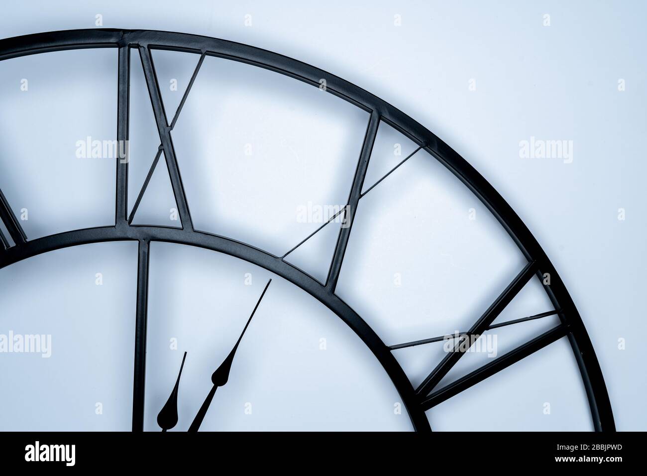 Nine o clock hi-res stock photography and images - Alamy